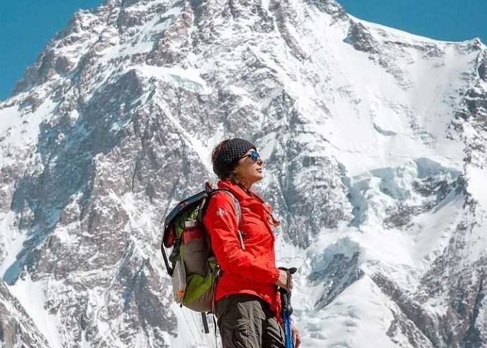 BARD Foundation celebrating Success of Naila Kiani after summiting K2 ...